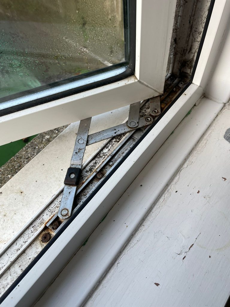Expert Window Repairs in Brighton and Hove and across Sussex